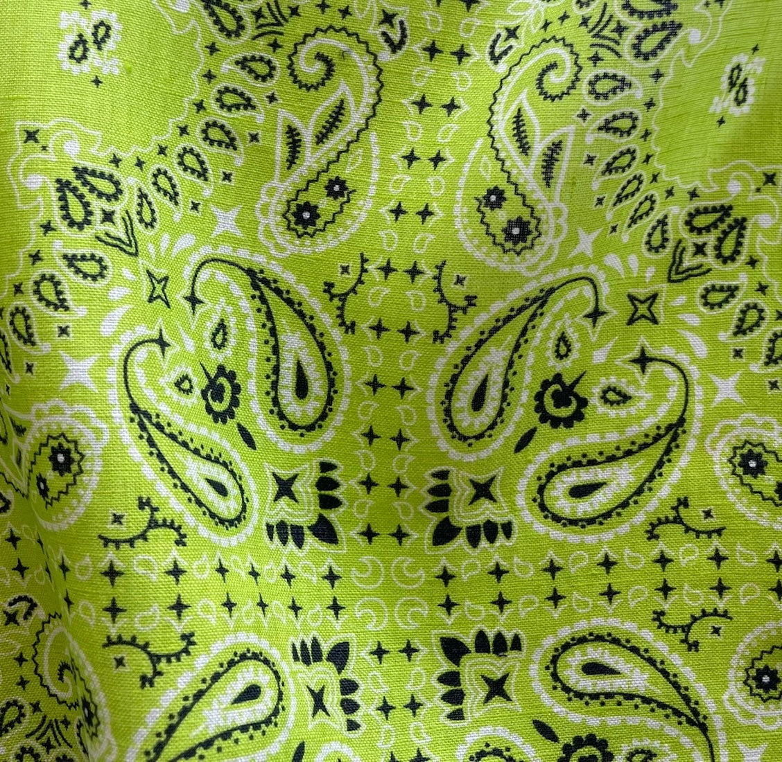 Light-Weight Large-Scale Lime Green Bandana Linen (Made in Italy ...