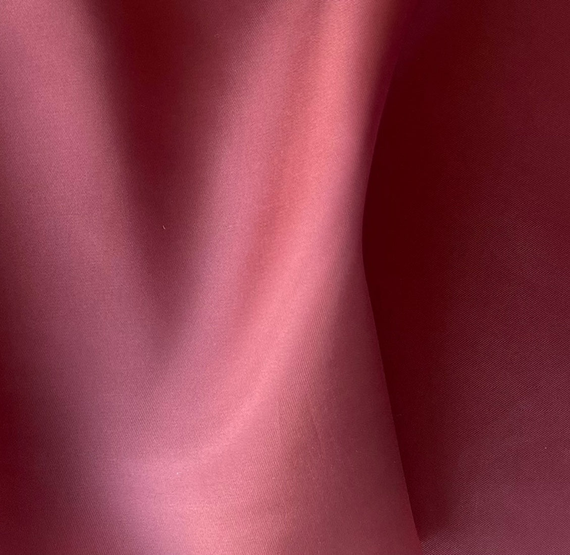 Brick Cupro Rayon Bemberg Lining (Made in Japan) – Britex Fabrics