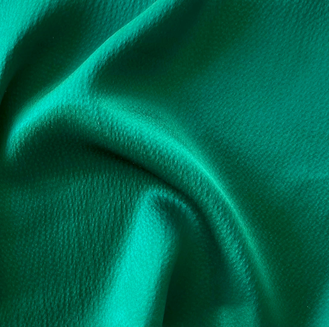 Bright Jade Hammered Silk Satin Charmeuse (Made in Italy) – Britex Fabrics