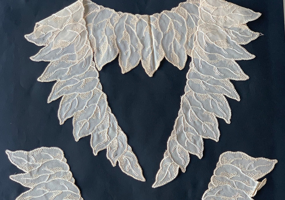 lace collar, Vintage Delicate Embroidered Leaves Lace Collar & Cuffs ...