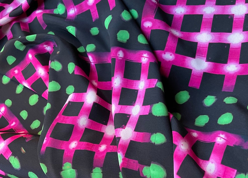Silk Fabric, Daring Blouse-Weight Tic-Tac-Toe Silk Crepe de Chine(Made ...