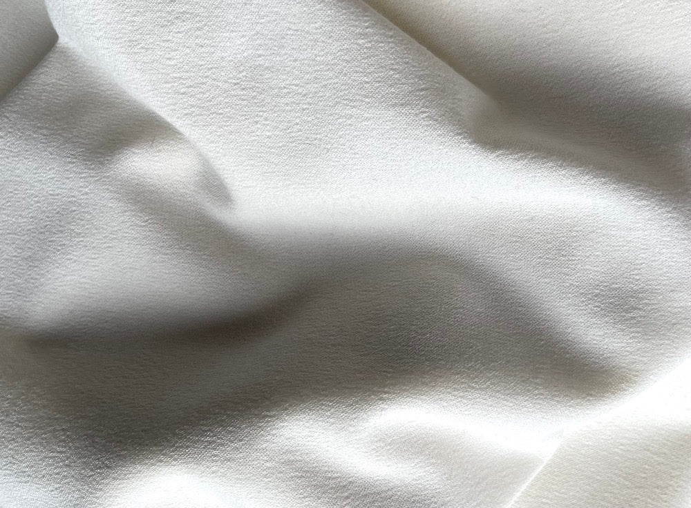 Wool Fabric, Calvin Klein PFD Winter White Stretch Wool Crepe (Made in ...